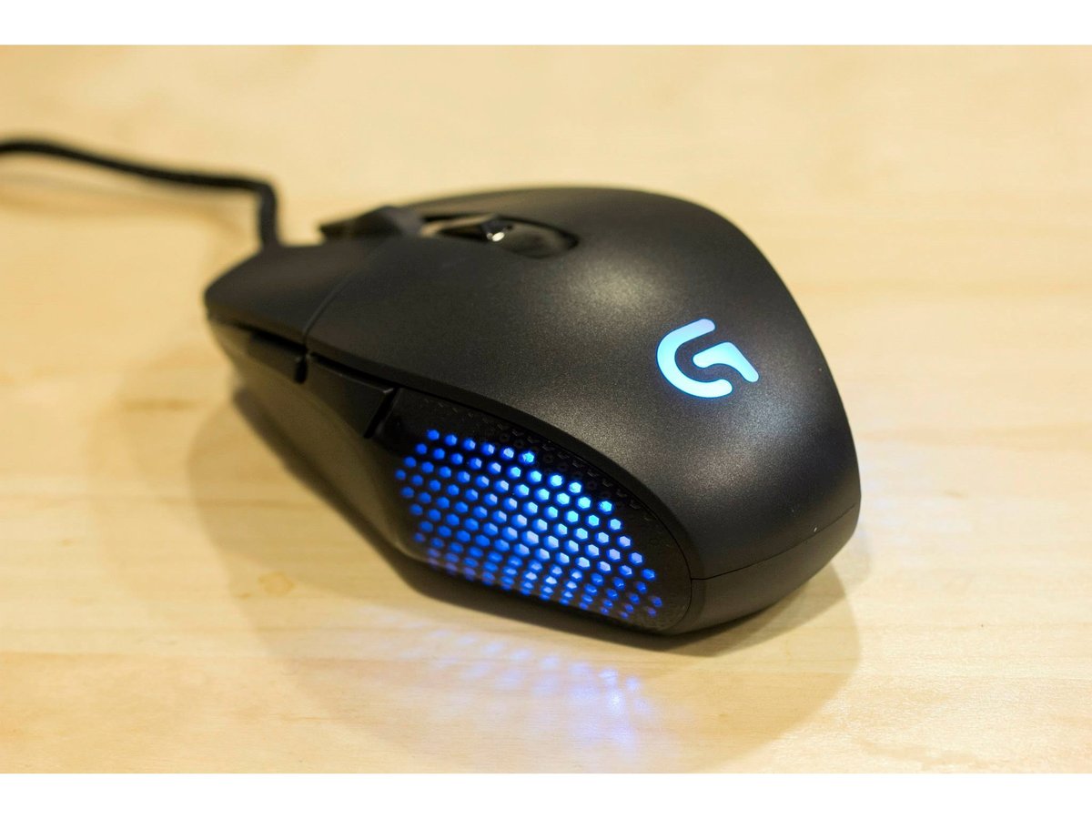 Unboxing: Logitech G303 Daedalus Prime - Inet.se